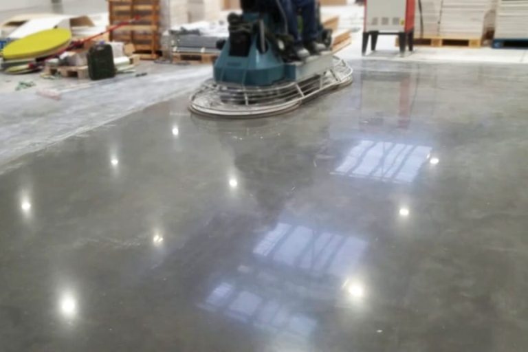 Bí quyết sử dụng chất tăng cứng bề mặt bê tông hiệu quả